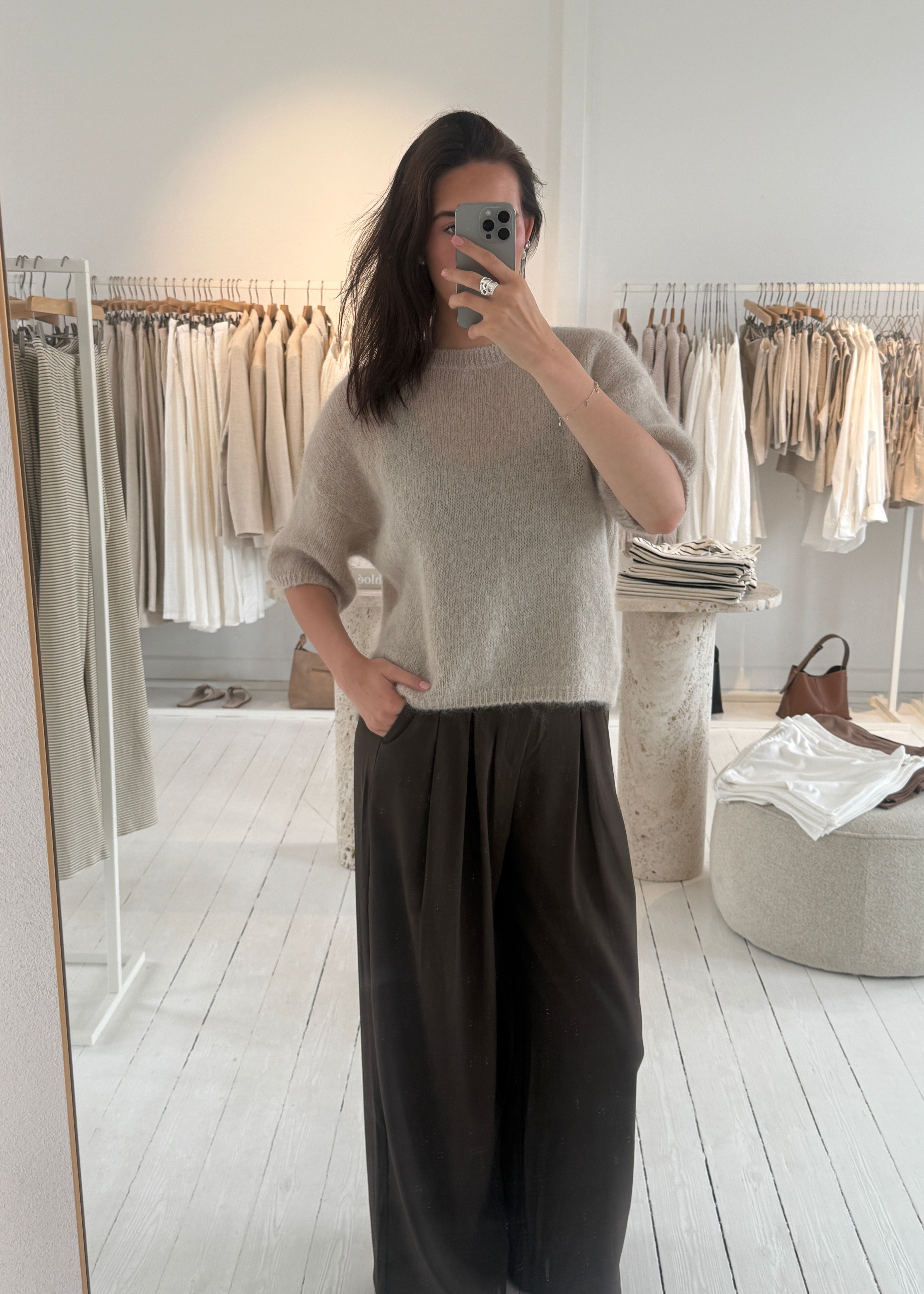 Merle-MAGDA Sweater - Beige – LE MAGDA